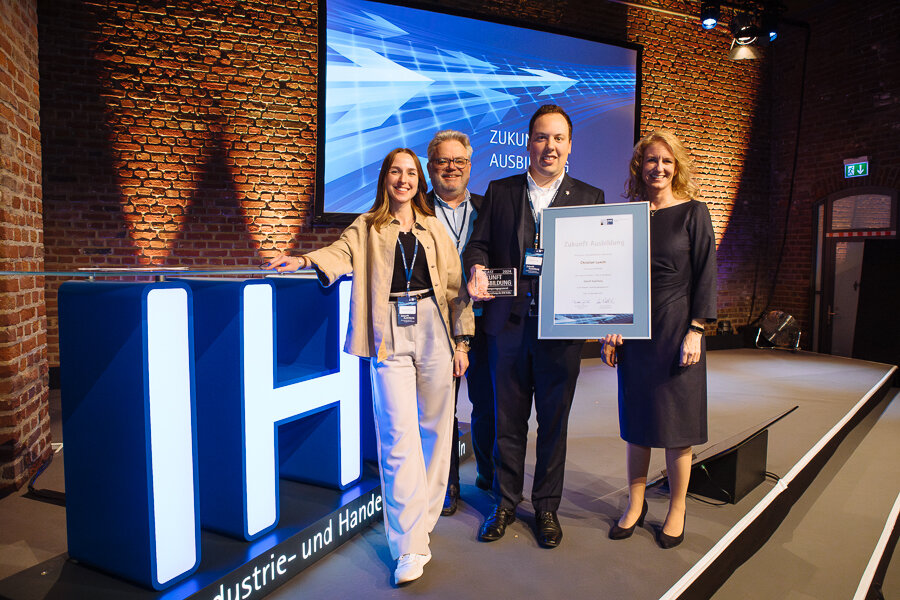 IHK Köln ehrt außergewöhnliches Engagement in der Ausbildung | Karriere ...